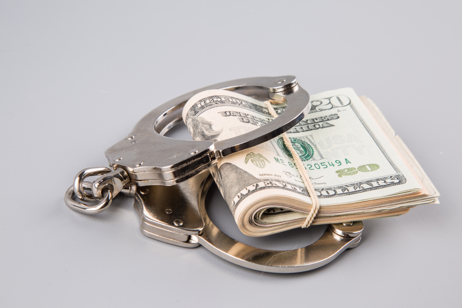 How Does the US Bail System Work? - Felonies.org
